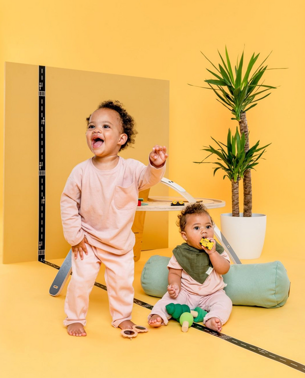 5 Tips to choose a toy that helps your babies’ development - Little Hoppa